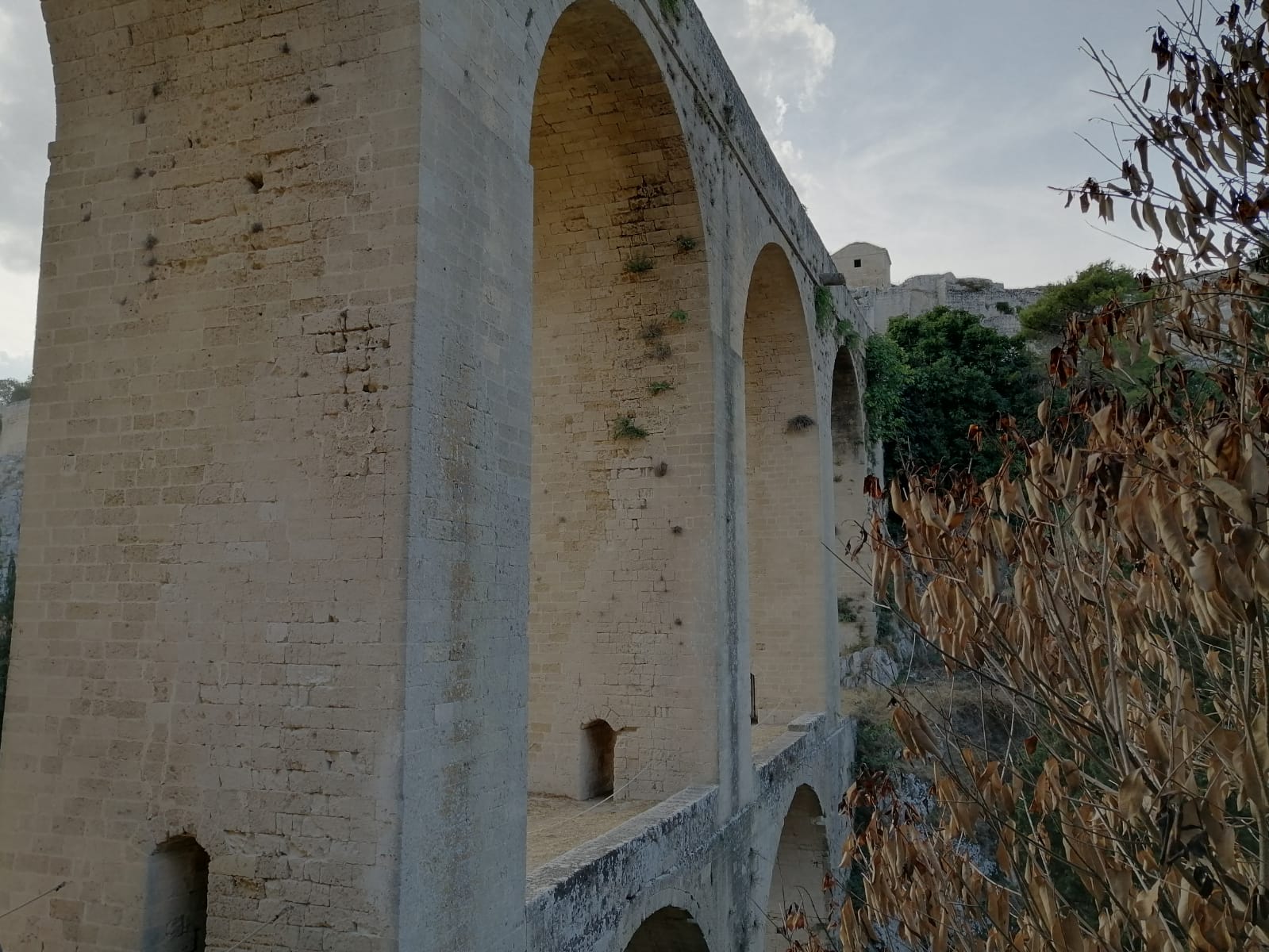 È il Ponte acquedotto il simbolo della Gravina turistica